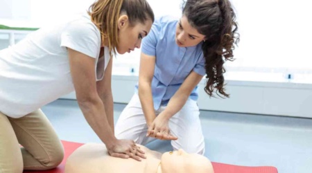 9 of the Best Services for Fast and Affordable CPR Training - The ...